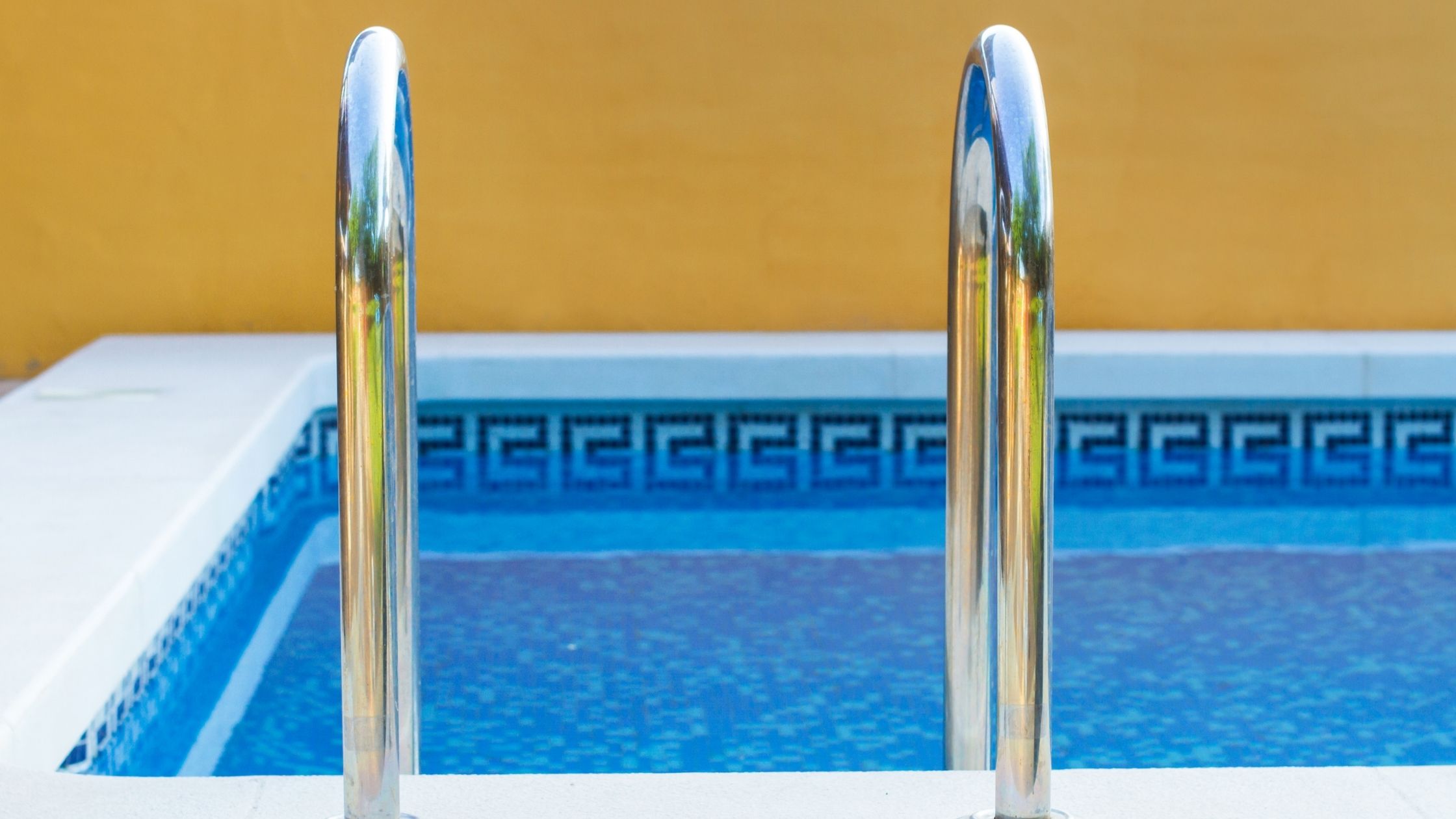 Quel est le prix d’une piscine inox ou bassin inox? - POOLCOOL.FR